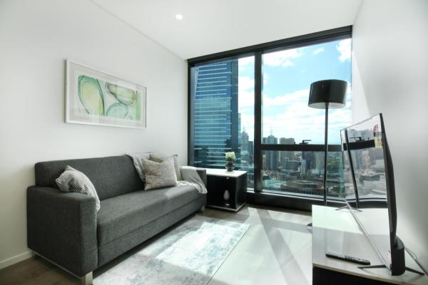 Modem 1 Bedroom Apartment In Southbank Melbourne - Flinders Street Railway Station - Melbourne