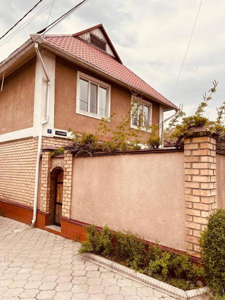 Guest House Crocus - Bishkek