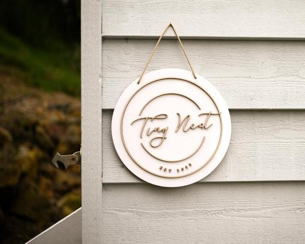 Tiny Nest -