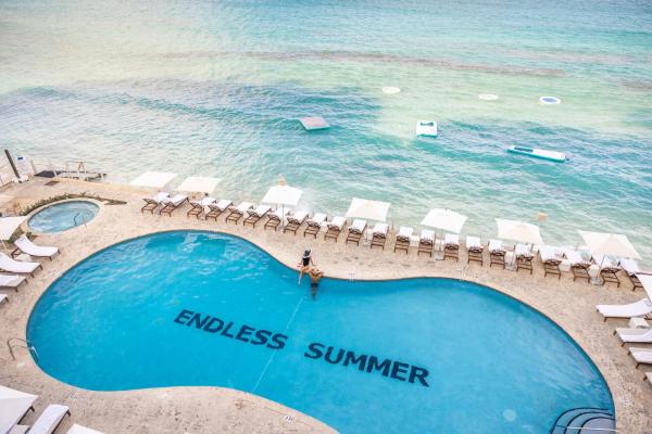 Grand Cayman Marriott Resort - Cayman Islands