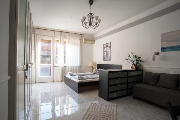 Madach Square Residence - Budapest