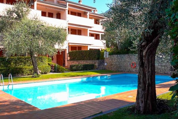 Giuly Beth's House - Malcesine