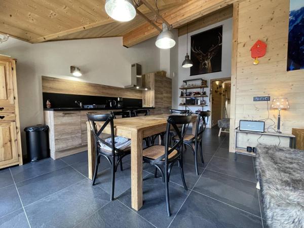 Appartement Triplex 9 Couchages Avec Terrasse Au Cœur Du Village - Saint-Sorlin-d'Arves