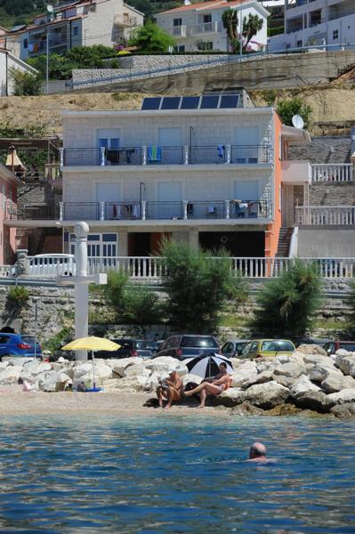 Apartmani Ivo - Podstrana