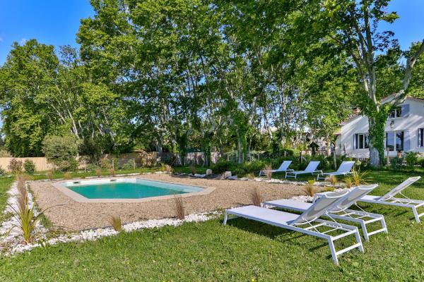 Villa Montel - Havre De Paix à Graveson - Avignon