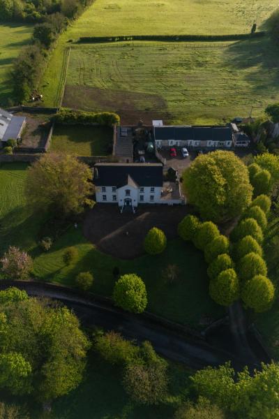 The Carriage Houses At Beechpark House - Shannon