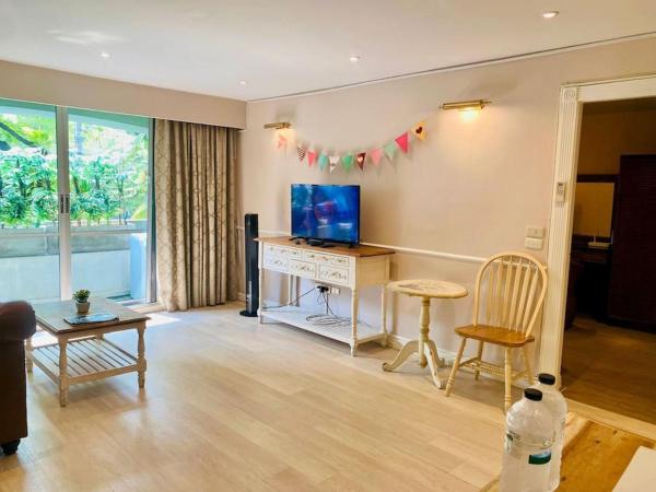 2 Bedroom Serviced Apartment Near Bts Thonglo In Sukumvit Area - Bangkok