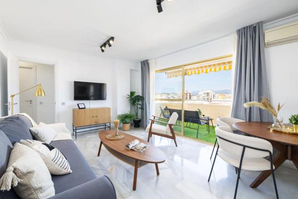 Avanti Aqua Marina Con Parking Gratis - Fuengirola