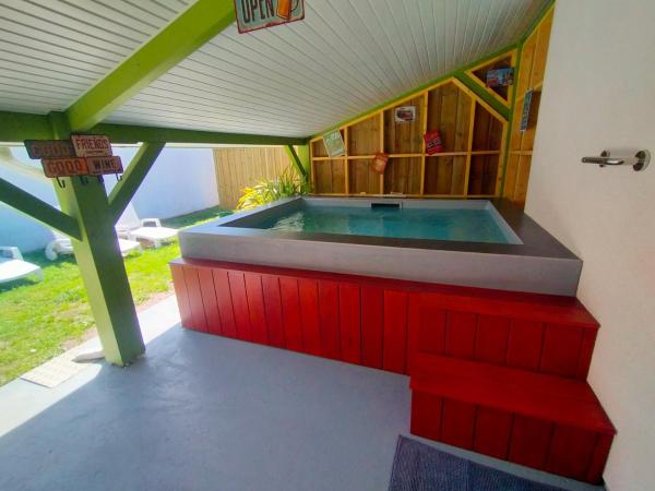 Gîte Avec Bain à Remous Privé Entre Bordeaux Et Lacanau Océan - Carcans
