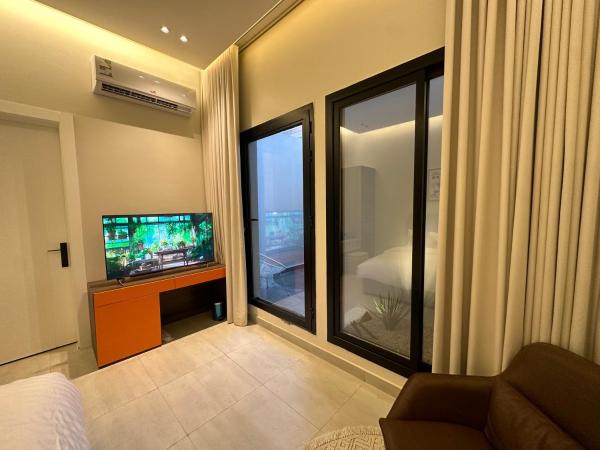 Cosy Studio In Al Malqa With Terrace, Prime Location, Self Check-in - Riyadh