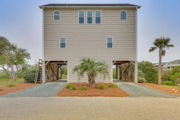 Walk To Surf City Beach Ocean-view Home With Decks! - Surf City, NC