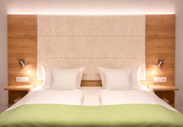 Hotel & Gästehaus Im Ziegelweg Klimatisiert Eintrittskarten Für Den Europa-park Erhalten Sie Garantiert üBer Uns - Herbolzheim