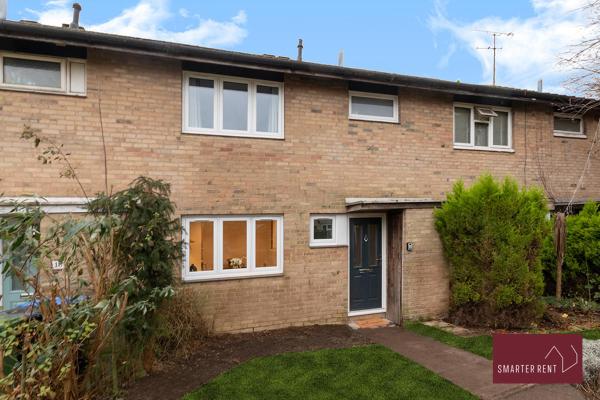 Woking - 3 Bedroom House - With Garden - Woking