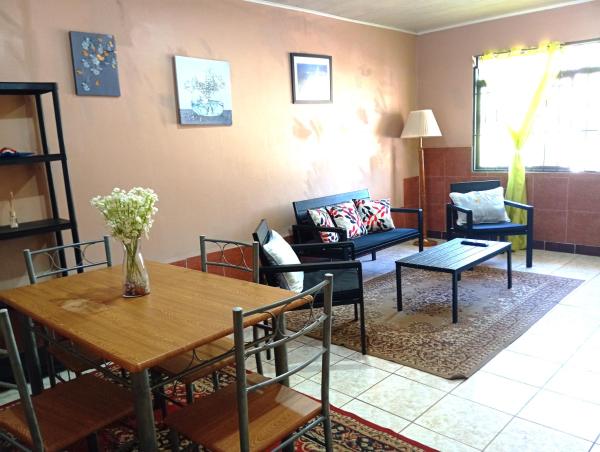 Cabinas Miramar, Una Casa Solo Para Ti - Costa Rica
