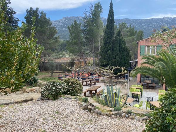 Auberge La Table Du Curé - Cucugnan