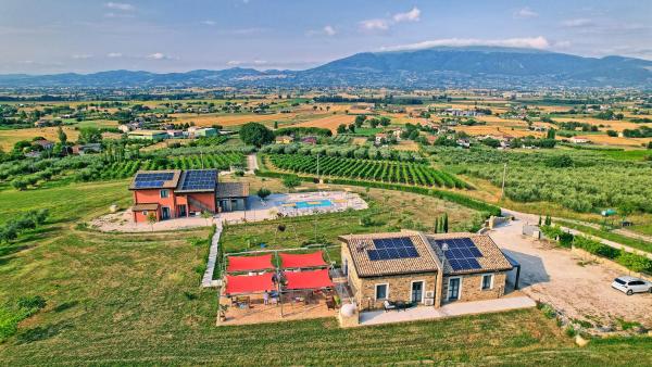 Agriturismo Incanto Della Natura - Umbría