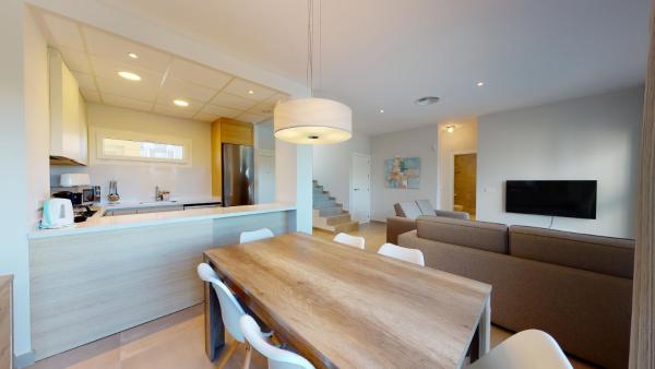 Souvenir By On Travel - Oliva