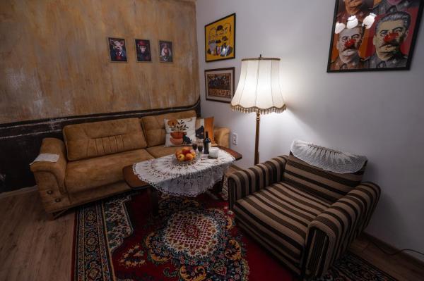 Sots Apart In Sofia Center - Sofia