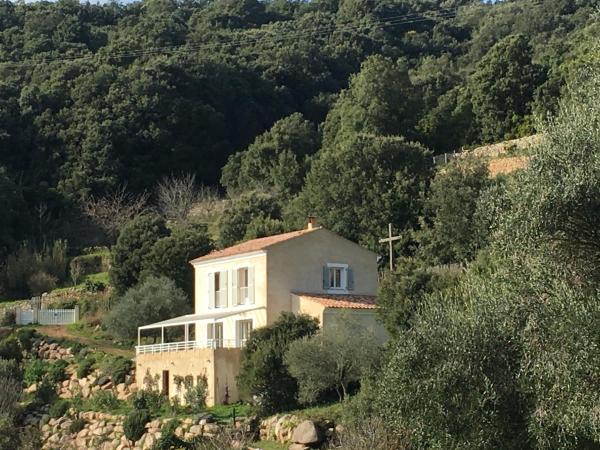 La Maison De La Fontaine - Serra-di-Ferro