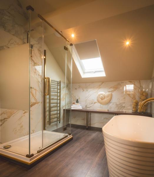 Howfield Hotel - Merthyr Tydfil