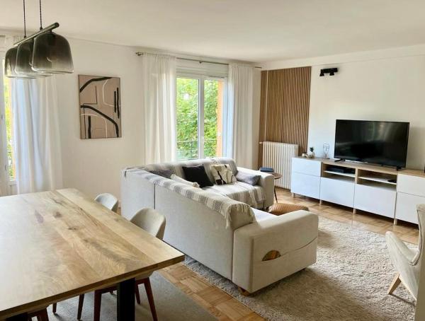 Chambre Dans Appartement éLégant Proche De Paris - Nanterre