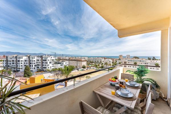 Sunrise Haven, Spacious, Bright, Pool, Terraces - Torremolinos