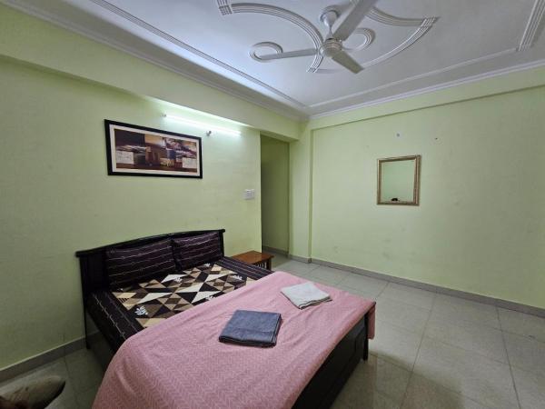 3 Bhk In Krishna Nagar Lucknow Lko 101l - Lucknow