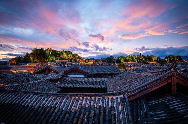 Frida's Inn 思法特观景客栈 - Lijiang