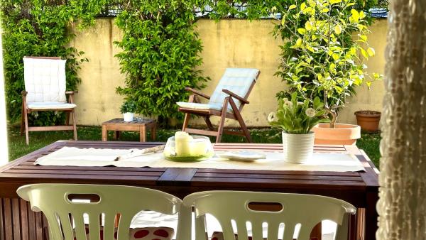 M216 - Marcelli, Bilocale Con Giardino A 200mt Dal Mare - Numana