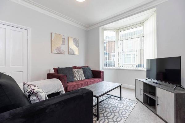 Comfortable & Very Spacious Home - Darlington