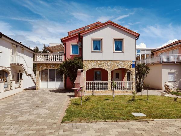 Apartments Fida - Vir