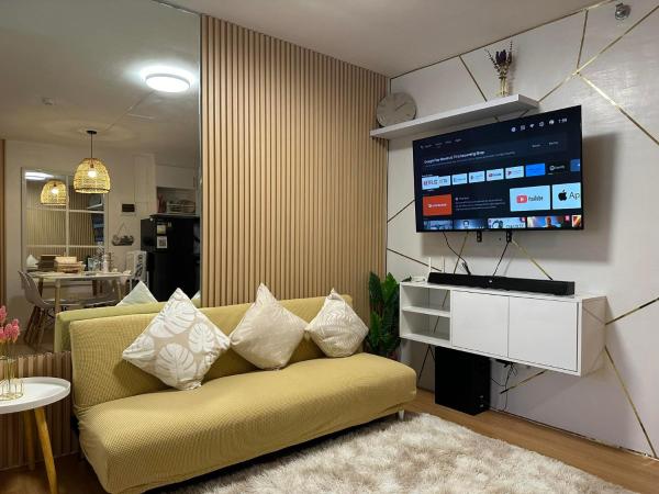 Raven's Nest Cozy Condo With Netflix Wi-fi In Imus - Imus