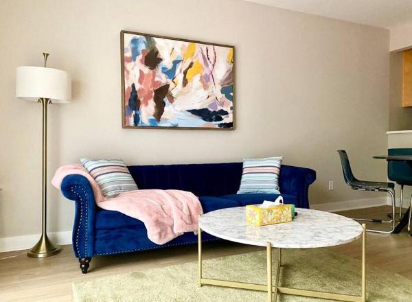 Castle 1 Bd Pool, Parking, Mdr - Manhattan Beach, CA