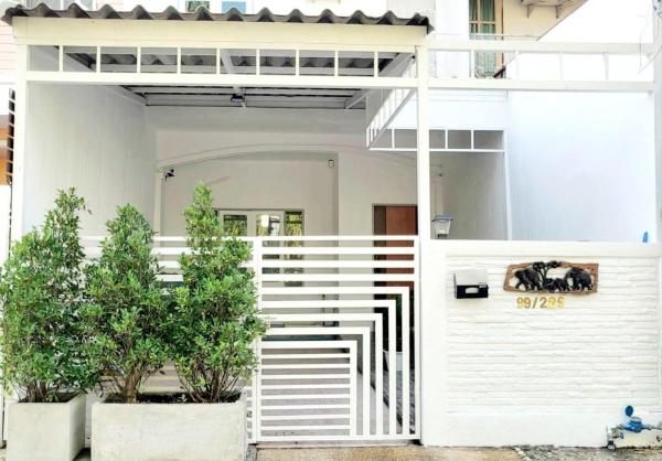 Bann Sawasdee Donmueng- Saimai หลังใหญ่ ฟรี Wifi - Bangkok