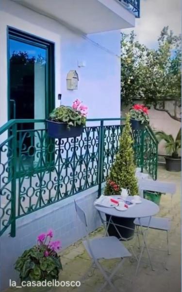 La Casa Del Bosco - Unique Two Floors House With Garden - Campania