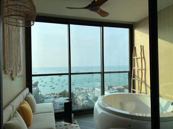 503 Edge芭提雅25层正海景大二房二厅二卫, 沙滩+步行街+购物中心 - Jomtien