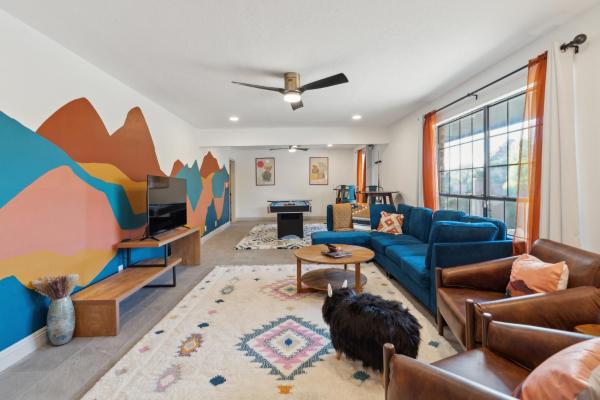 Central Bbq Haven - 4bd - Games - Outdoor Movie - Albuquerque, NM