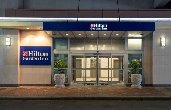 Hilton Garden Inn Philadelphia Center City - Camden, NJ