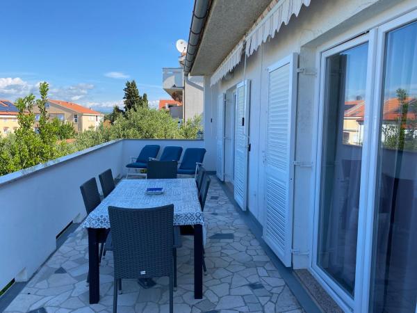 Apartment Lucia - Punat