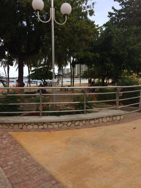 Sandcastle Apartments E9 - Jamaica