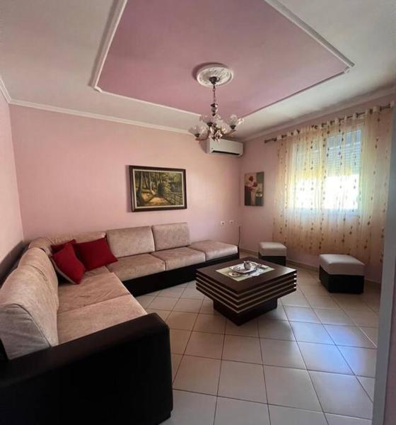 Nicole's Cozy Apartment - Berat