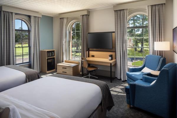Hotel Ursa - Bangor, ME