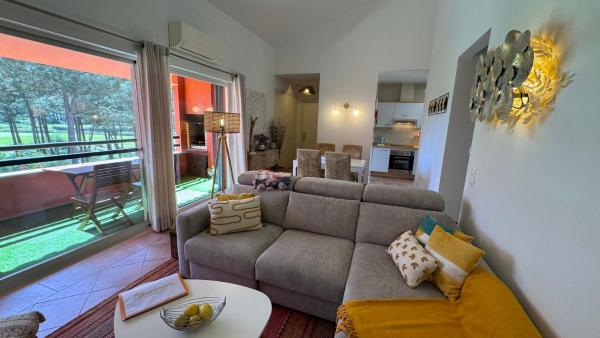 Oasis Of Aroeira Golf & Beach House - Amora