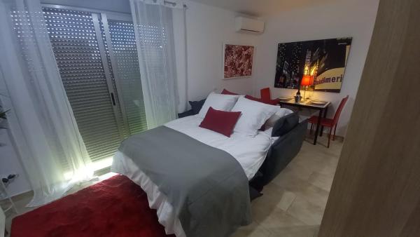 El Estudio De Las Mariposas,sofa Cama , Cocina Y Baño - Bétera