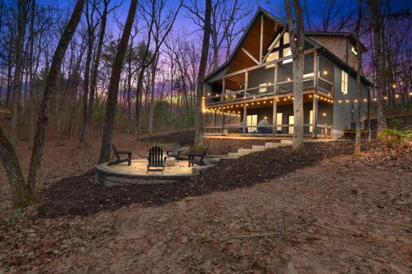 3br, Loft, Hot Tub, Dog Friendly, Firepit, Grill - Blue Ridge, GA
