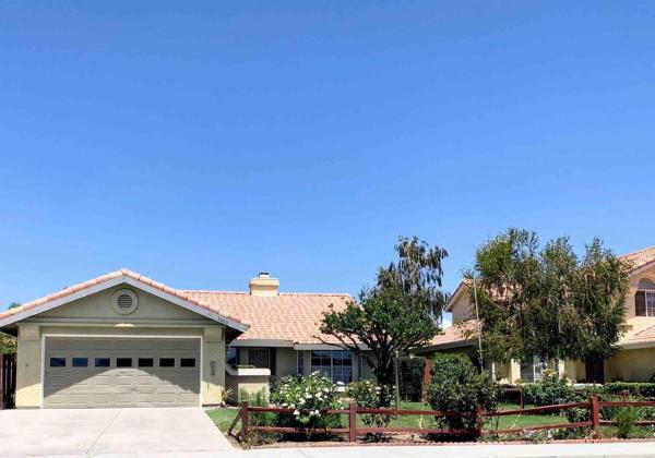 Country Holiday House - Hemet, CA