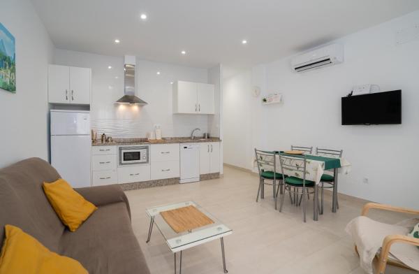 Mrv Apartamento Al Lado De La Playa Con Parking - Benalmádena