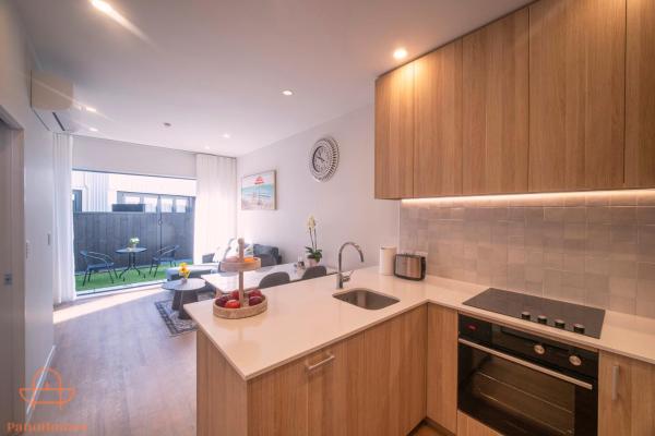 Modern Townhouse Close To City With Full Kitchen - Ellerslie - Auckland