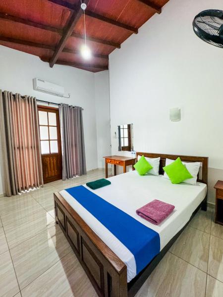 Hotel Grand Resto - Kandy