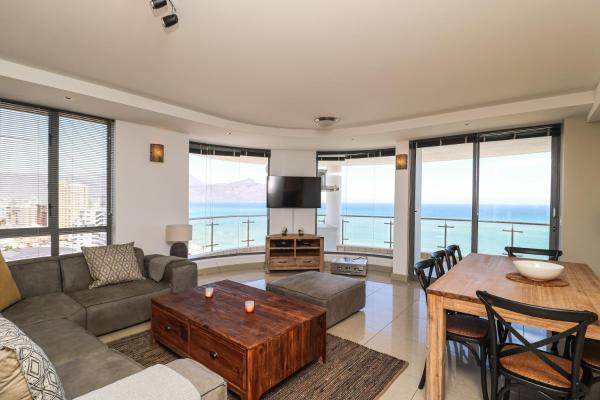 1402 Hibernian Towers Luxury Self Catering Apartment Strand Western Cape South Africa - ケープタウン